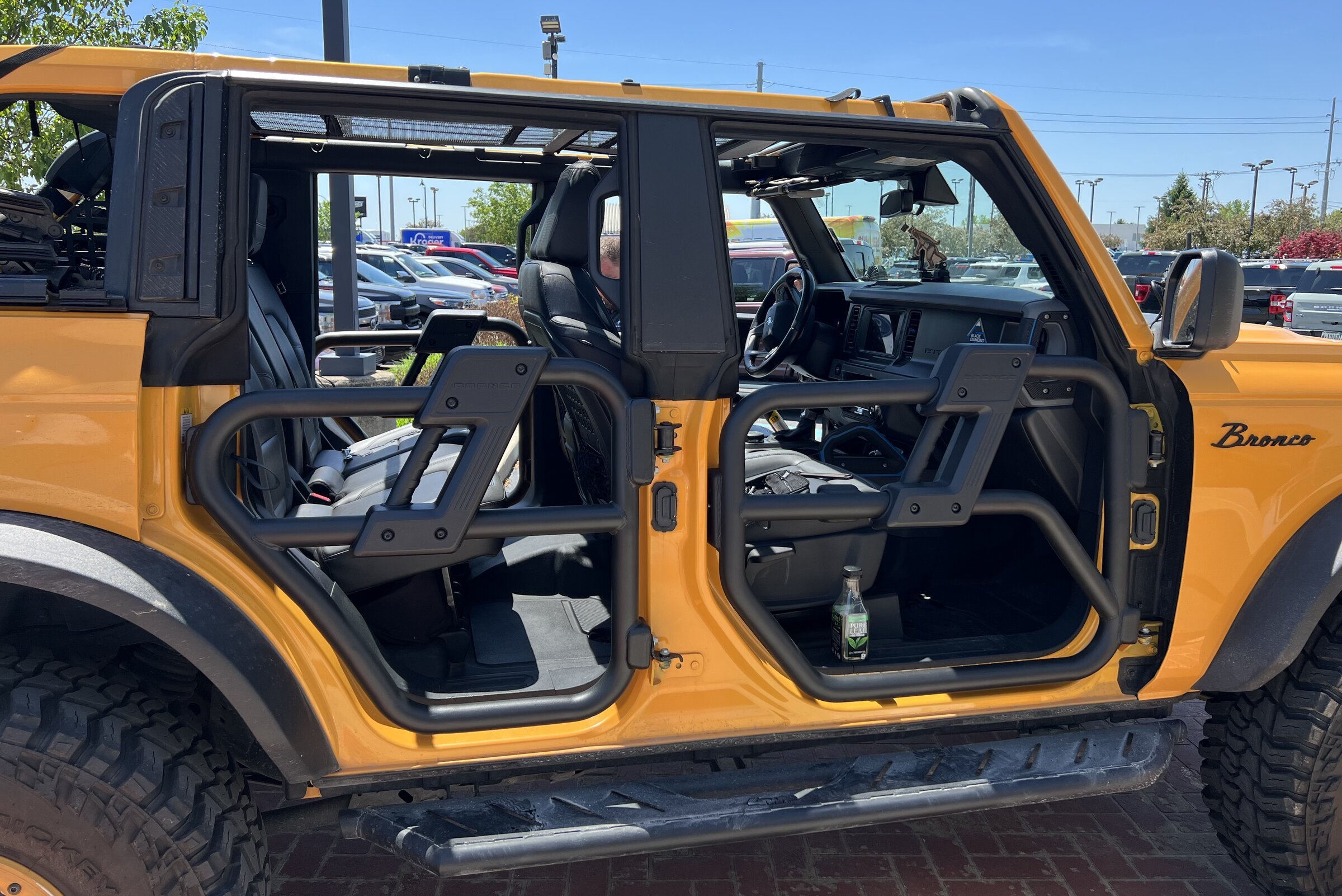 UPDATED - OEM Tube Door installed! | Bronco6G - 2021+ Ford Bronco ...