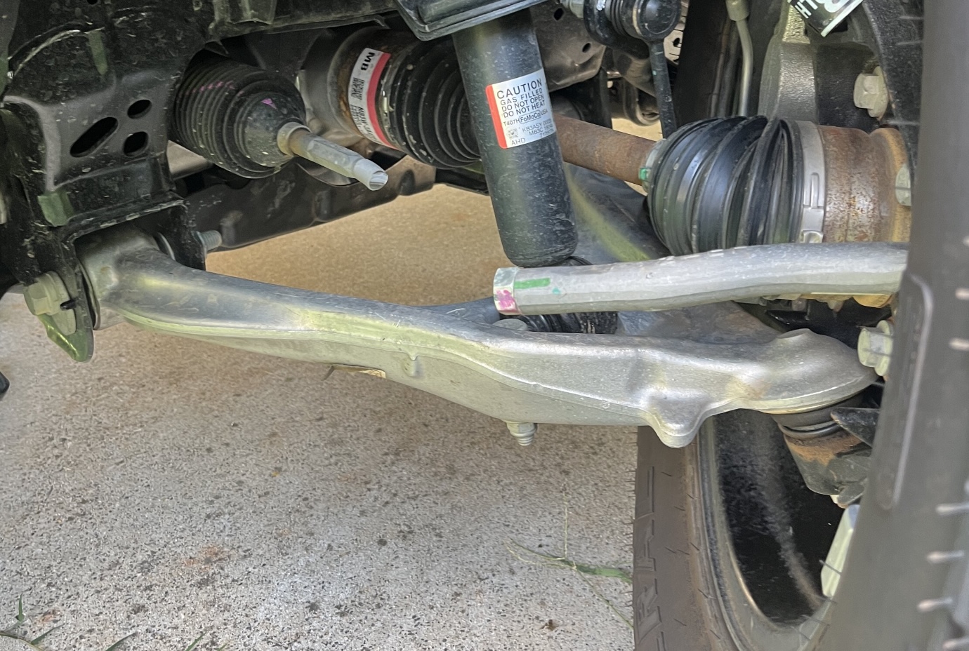 Tie rod just snapped while turning around in driveway [Update: Replaced ...