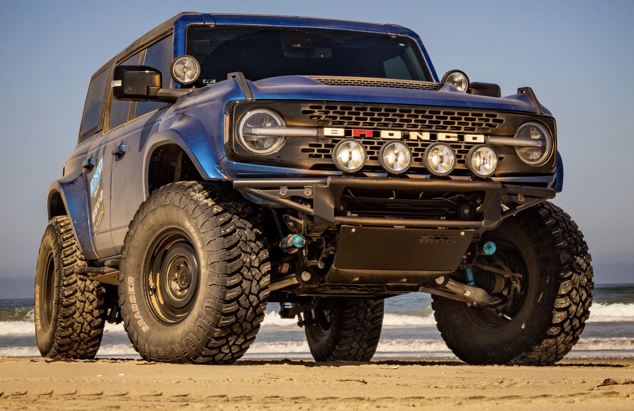 Updated Photos: SVC's Rock Sliders and Bumpers!🔥🔥 | Bronco6G - 2021 ...