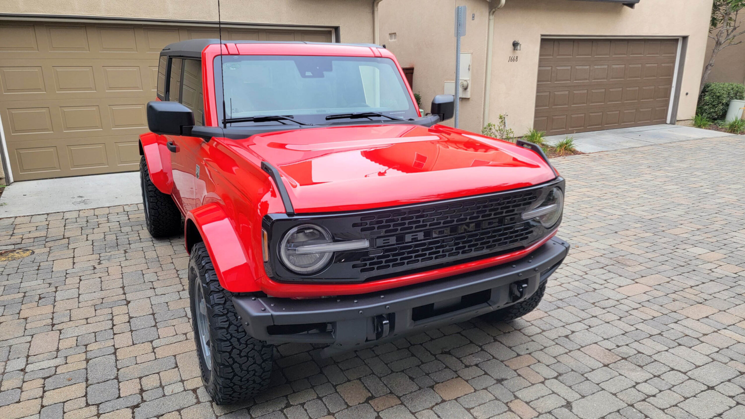 Painted Sasquatch Fender Flares & Wildtrak Grille -- finished ...
