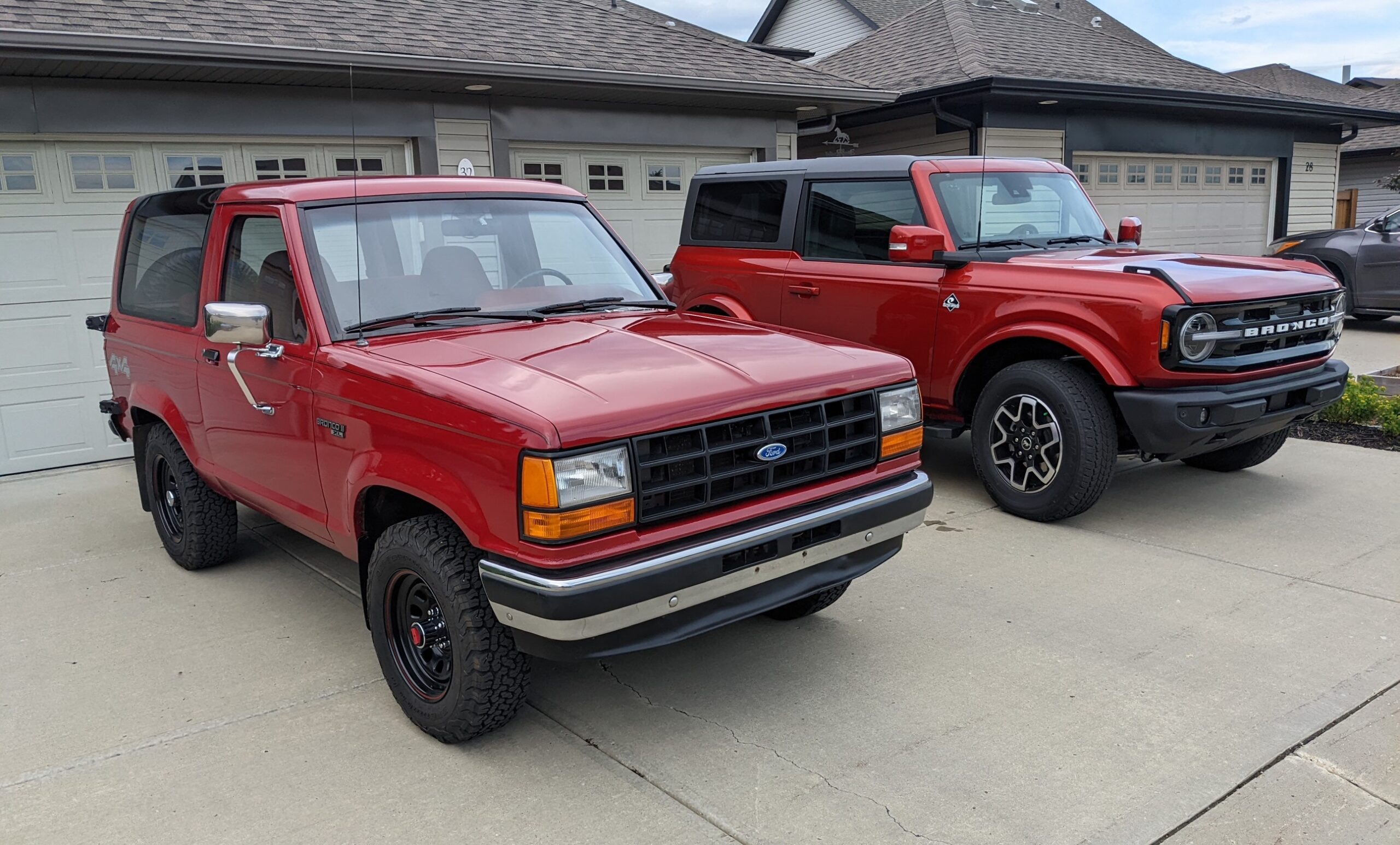 Bronco 6th gen vs Bronco II | Bronco6G - 2021+ Ford Bronco & Bronco ...