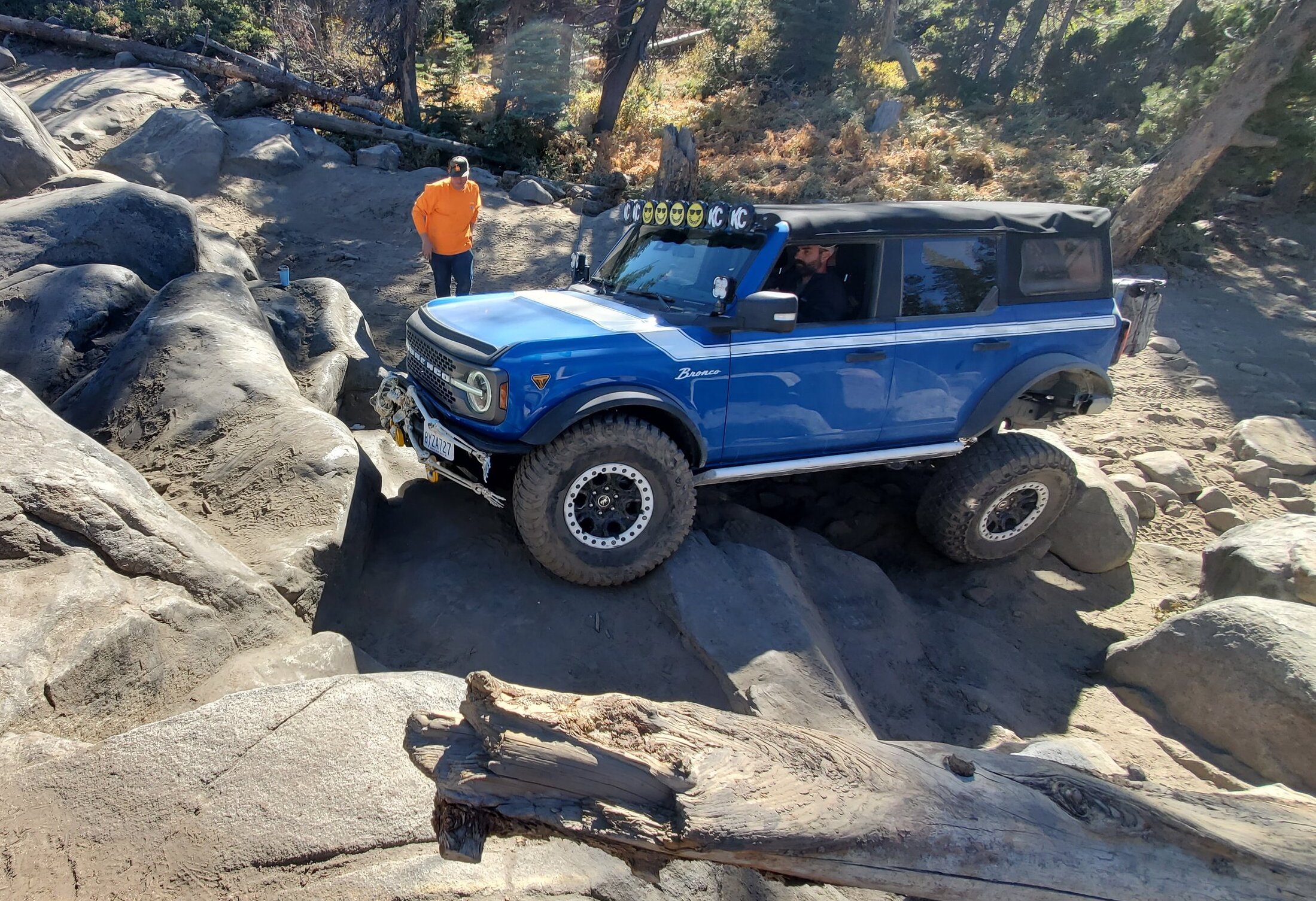 Group of Broncos on Rubicon Trail Loon Lake to Little Sluice | Bronco6G ...
