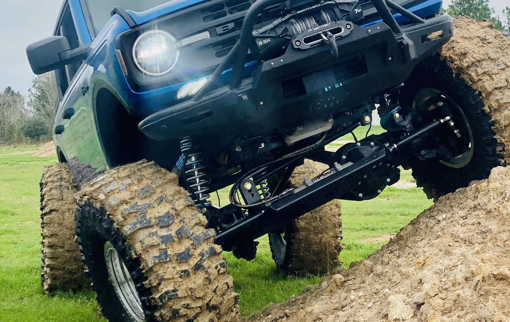 Solid Front Axle for Ford Bronco by Lonestar Ring & Pinion | Bronco6G ...