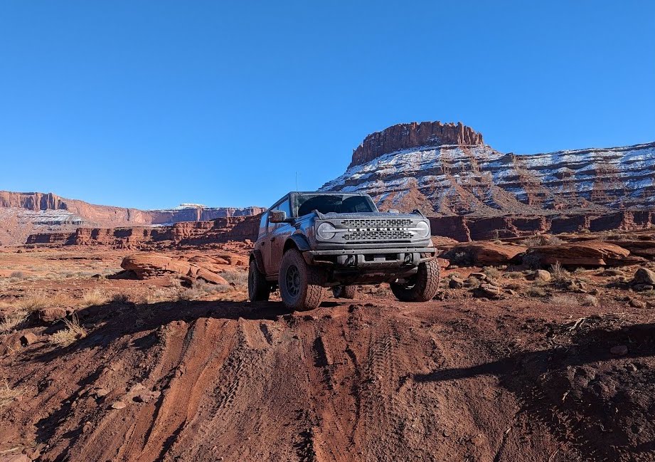 Moab this past weekend - creeping through Chicken Corners [video ...