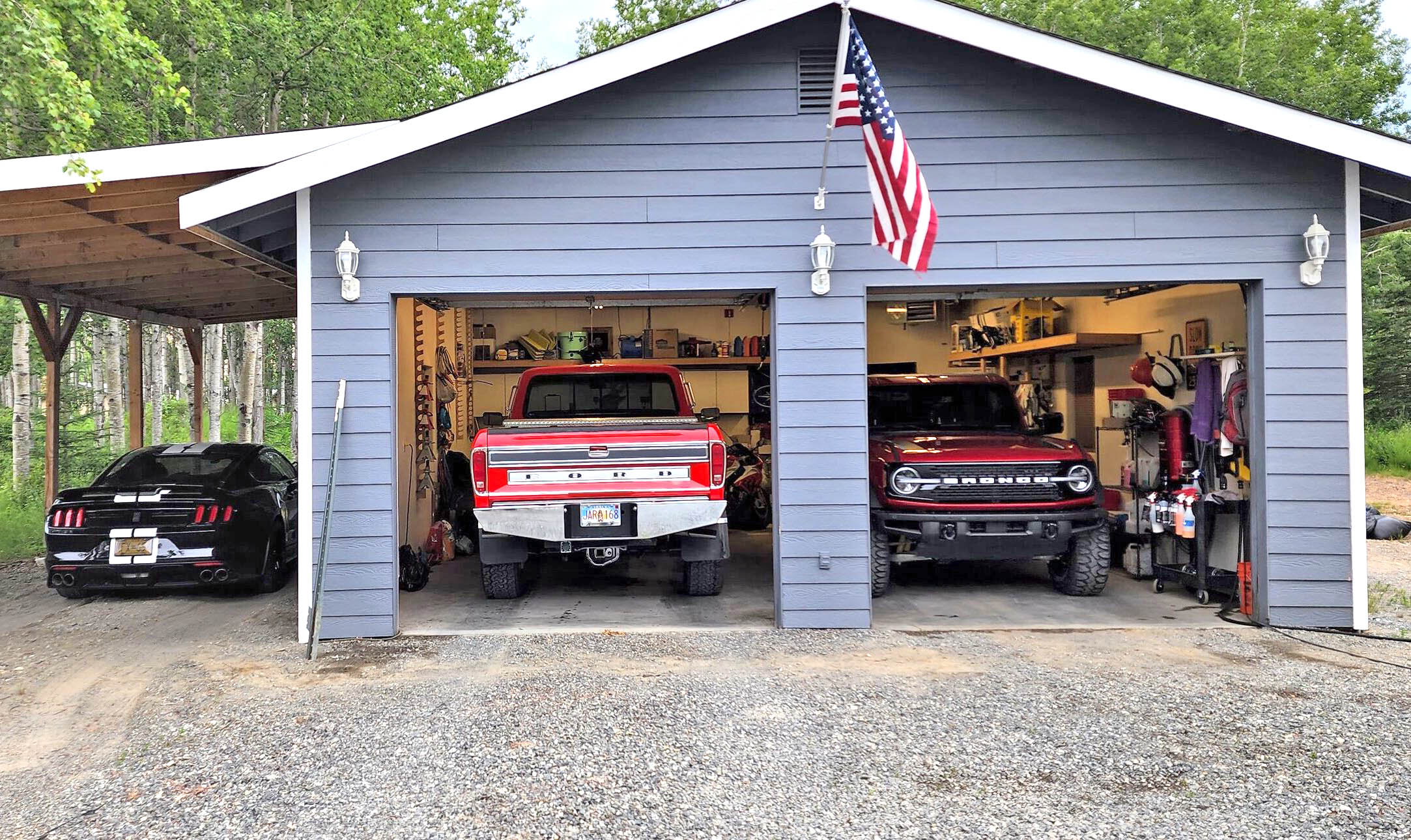 Post your Bronco's garage mates! | Bronco6G - 2021+ Ford Bronco ...