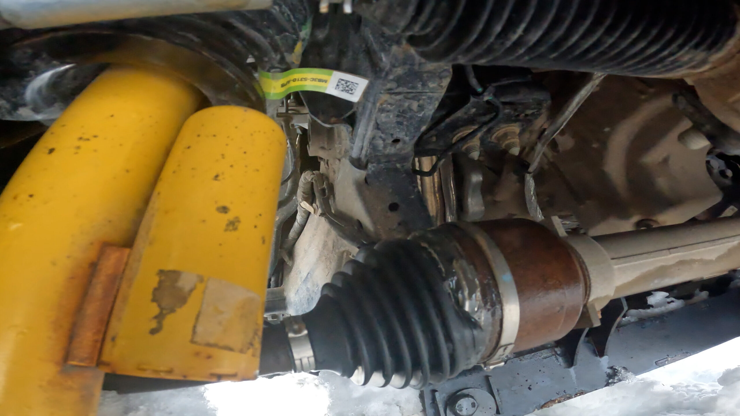 Broke the axle on my Badlands Bronco... pics and video | Bronco6G ...