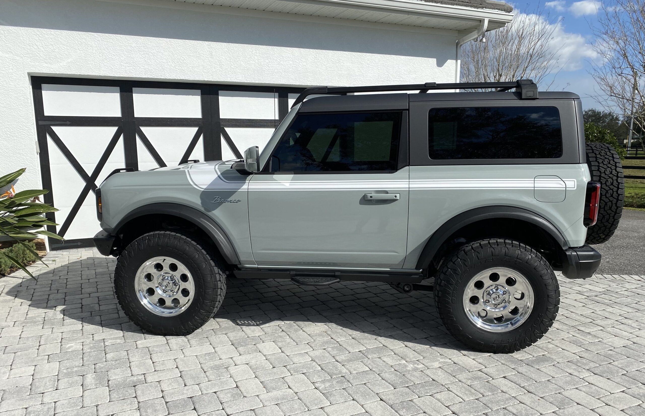 2023 2-Door Cactus Gray Special Decor Build | Bronco6G - 2021+ Ford ...