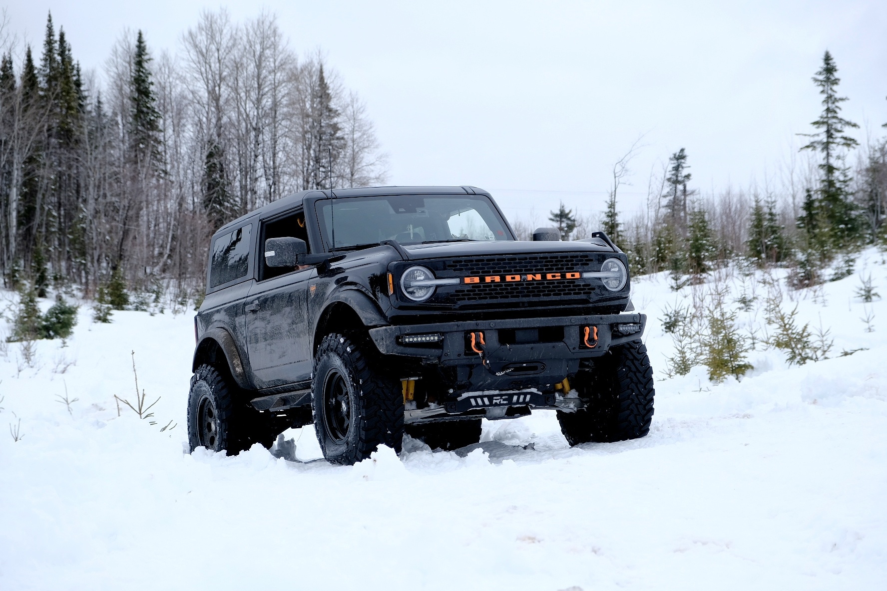 Badlands on 37's Snow Wheeling with Jeeps (pic + video) | Bronco6G ...