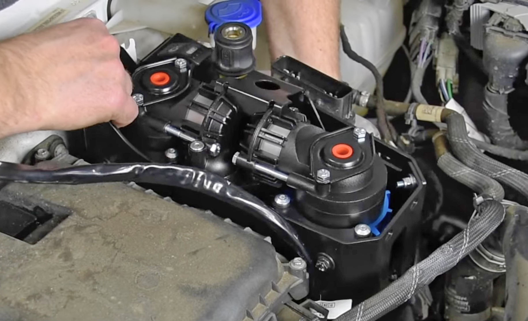 Grimm Offroad Mount + ARB Twin Compressor Underhood Install -- DIY ...