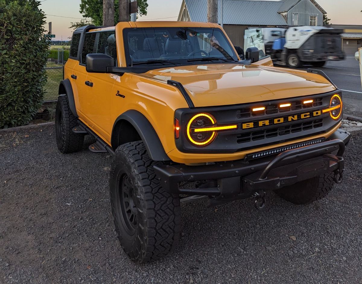 Hello fellow Bronco owners and lovers... my Black Diamond Build ...