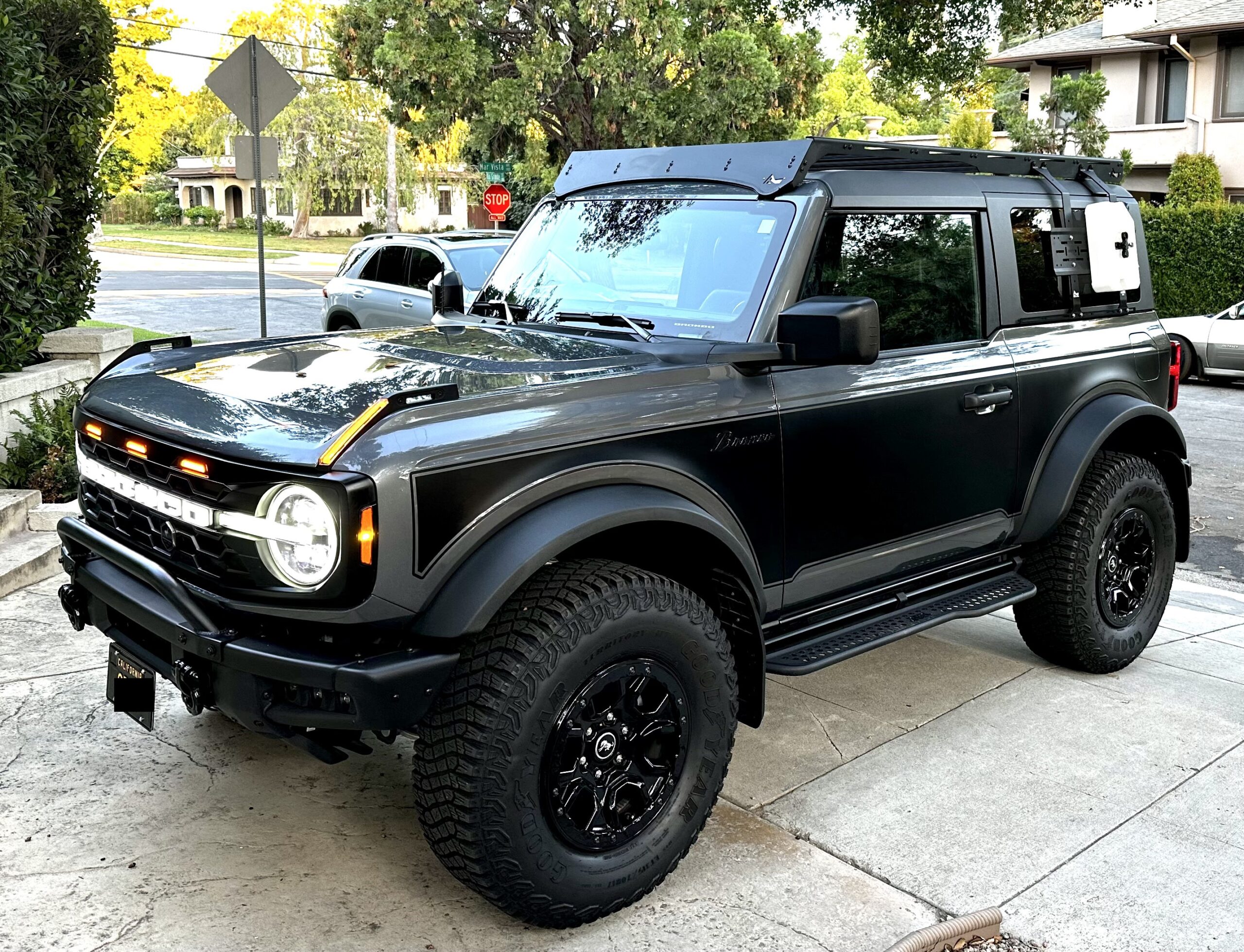 Two Tone Bronco Black Diamond Build & Modifications | Bronco6G - 2021 ...
