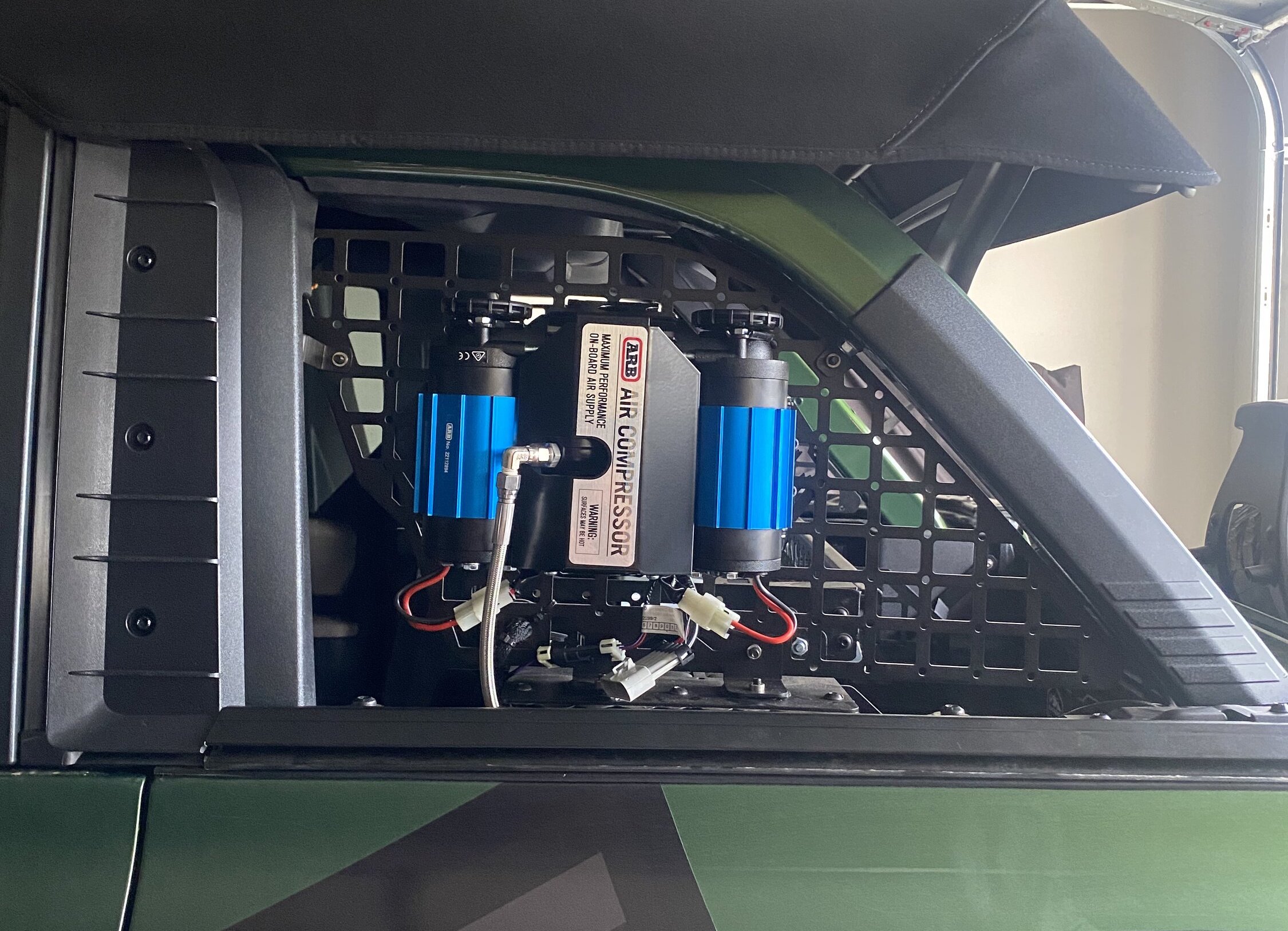 Alternative ARB twin compressor mounting location: upper roll bar molle ...
