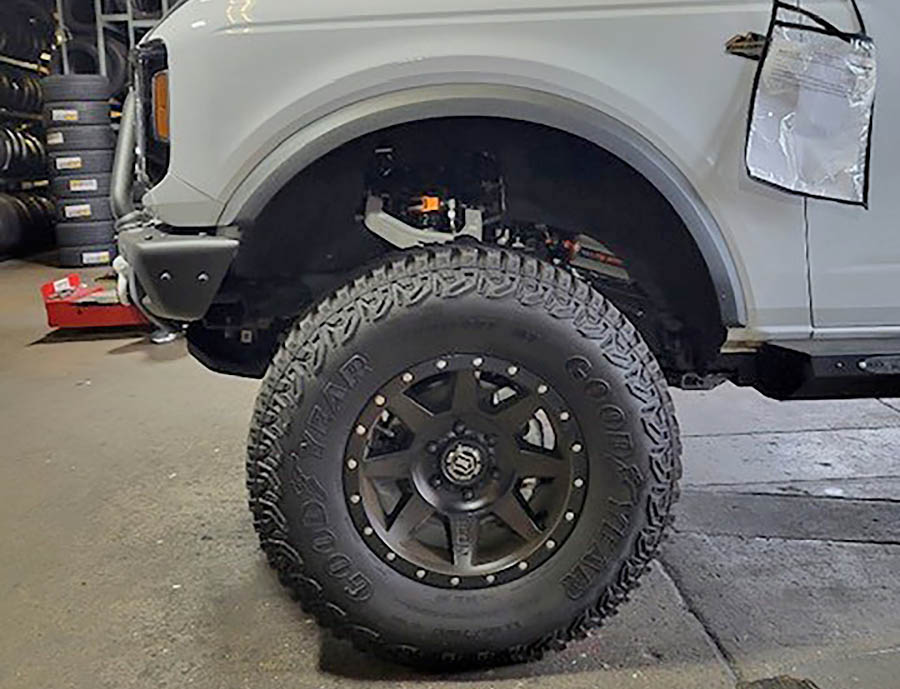 2023 Wildtrak build - FOX FACTORY RACE SERIES 3.0 COIL-OVER RESERVOIR ...