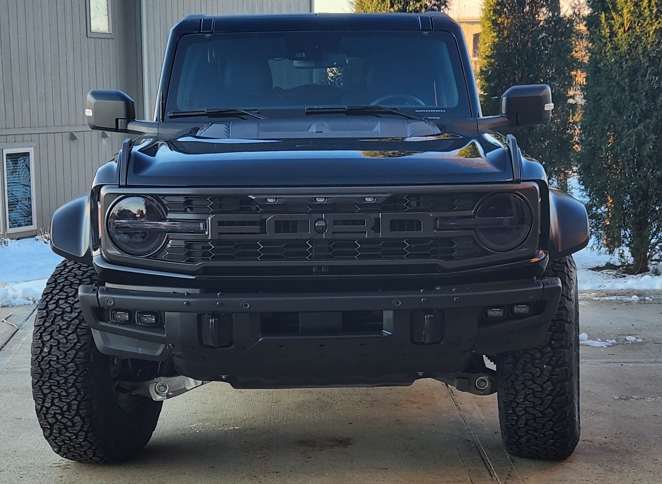 Front Blackout - Bronco Raptor | Bronco6G - 2021+ Ford Bronco & Bronco ...