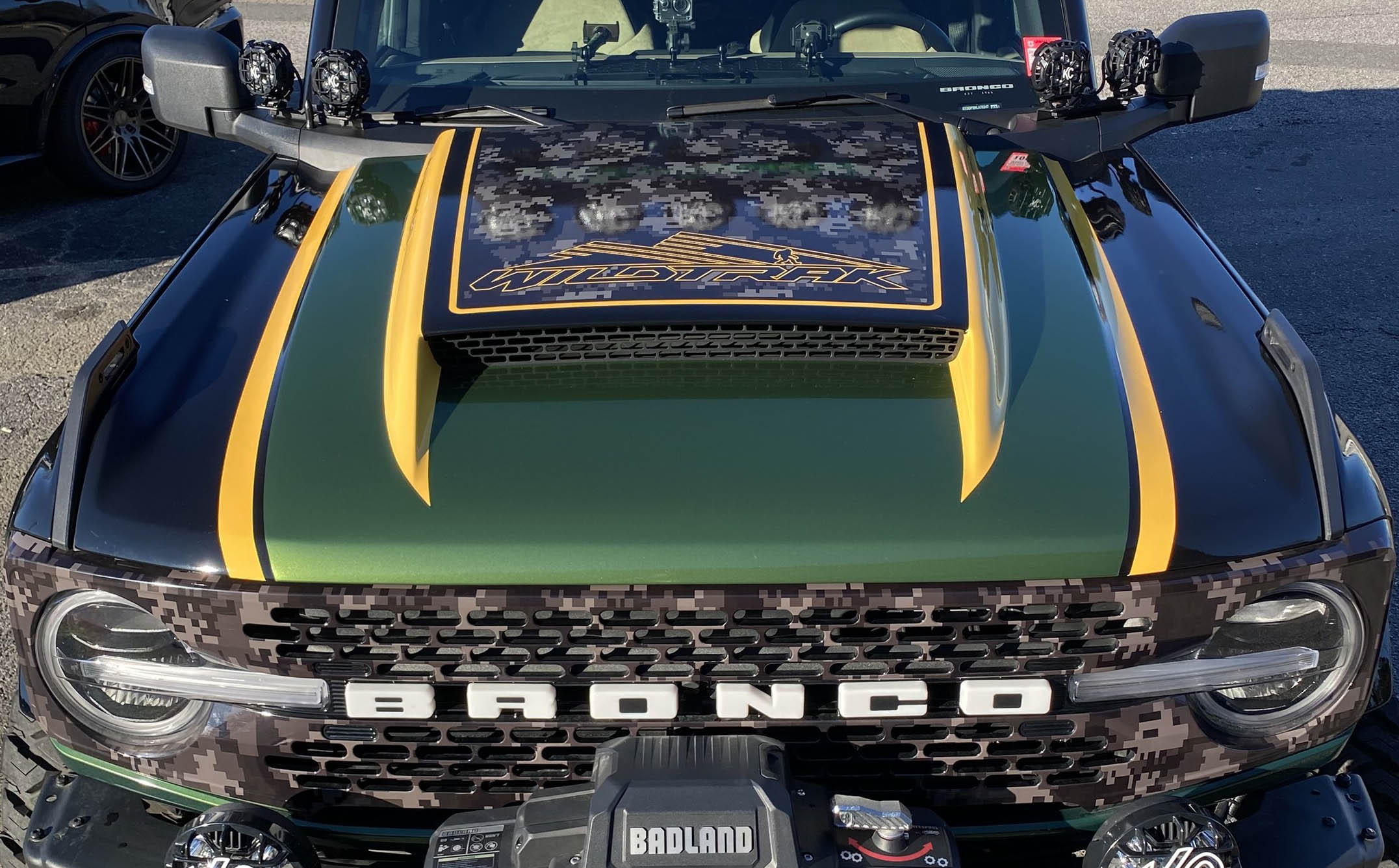 Cervini Stalker hood installed impressions & photos | Bronco6G - 2021 ...