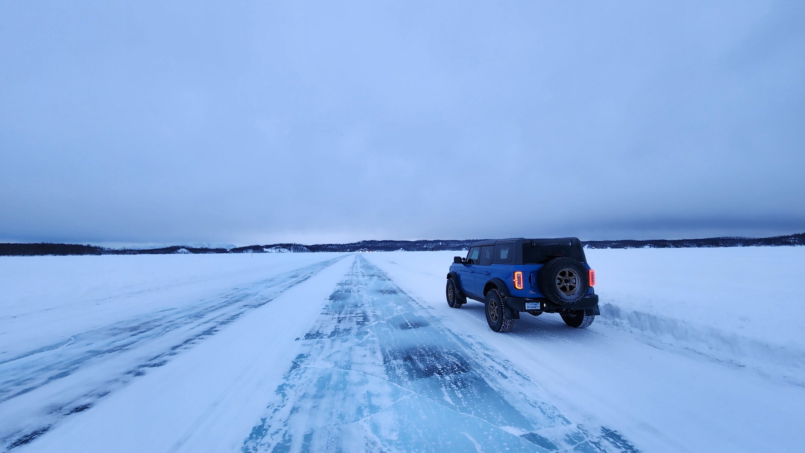 Frozen Alaskan lake, 82 MPH, ice race track | Bronco6G - 2021+ Ford ...