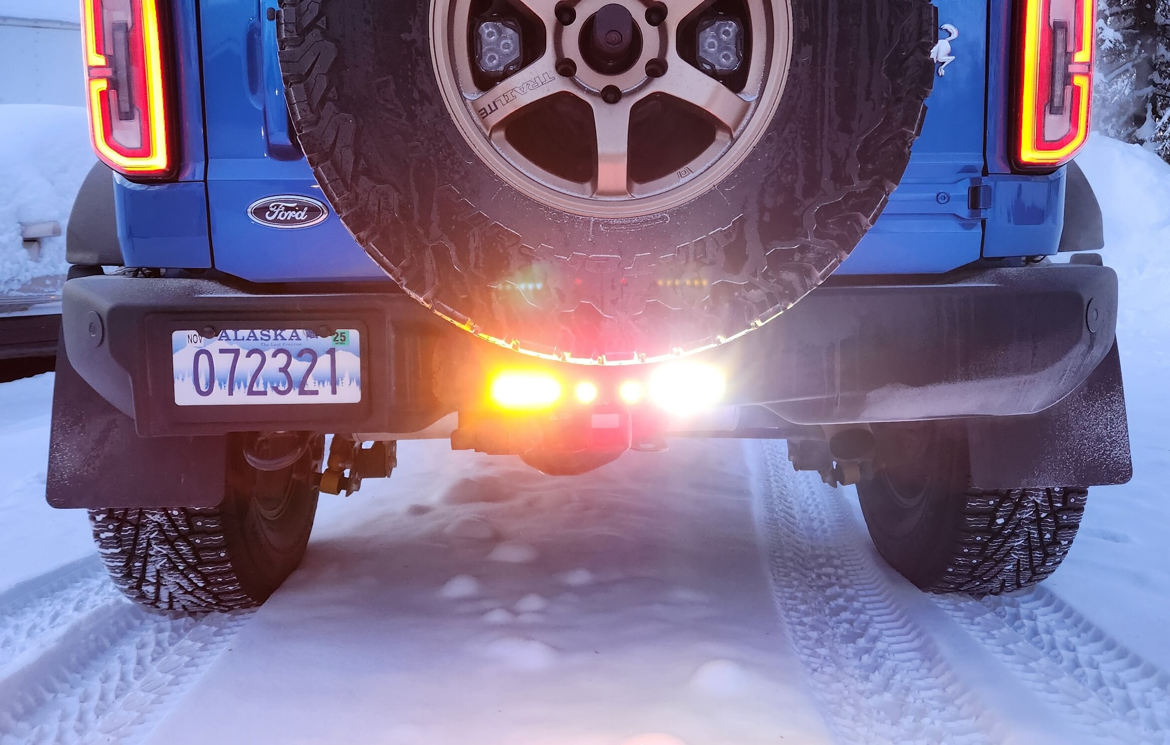 Rear (red) fog light & Amber/White strobes installed | Bronco6G - 2021 ...