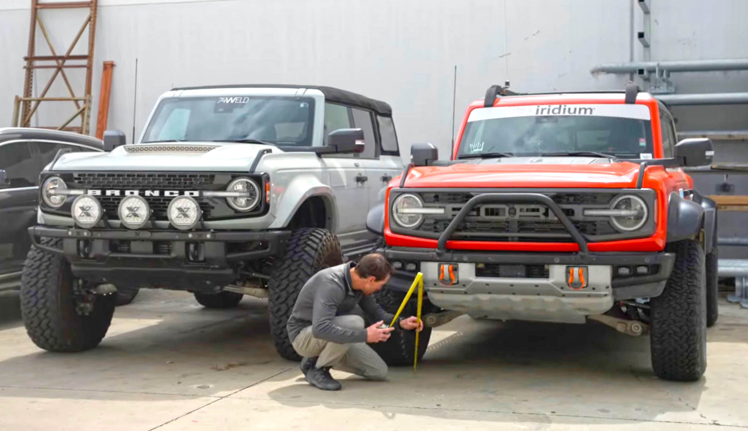 74Weld compares Bronco Raptor vs. Bronco on portals | Bronco6G - 2021 ...