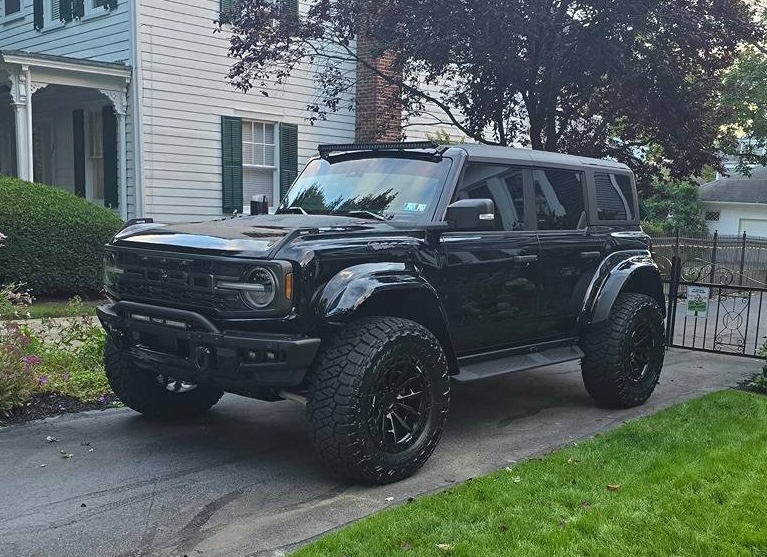 Blacked Out Bronco Raptor | Bronco6G - 2021+ Ford Bronco & Bronco ...
