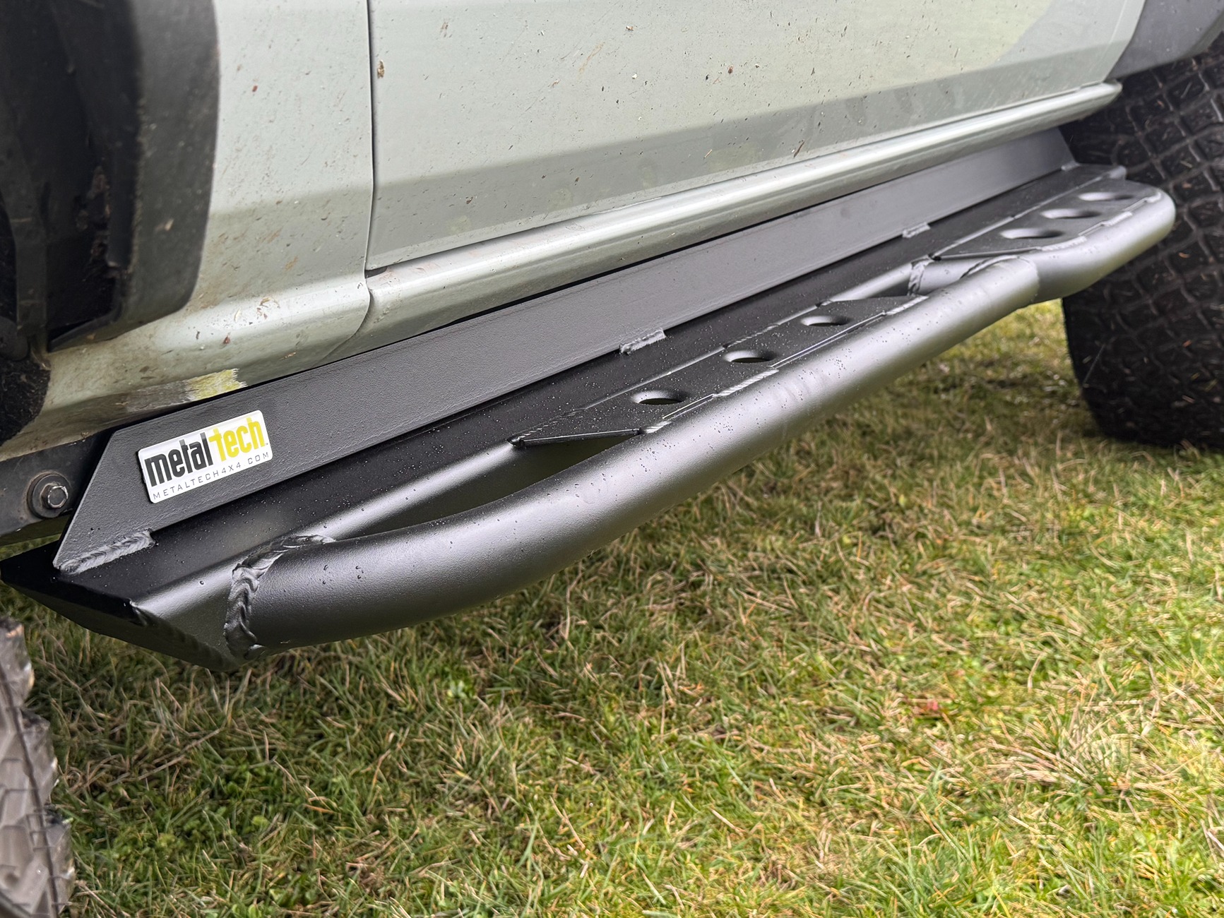 Frame Mounted Rock Sliders by Metal-tech 4x4 - Made in house here in ...